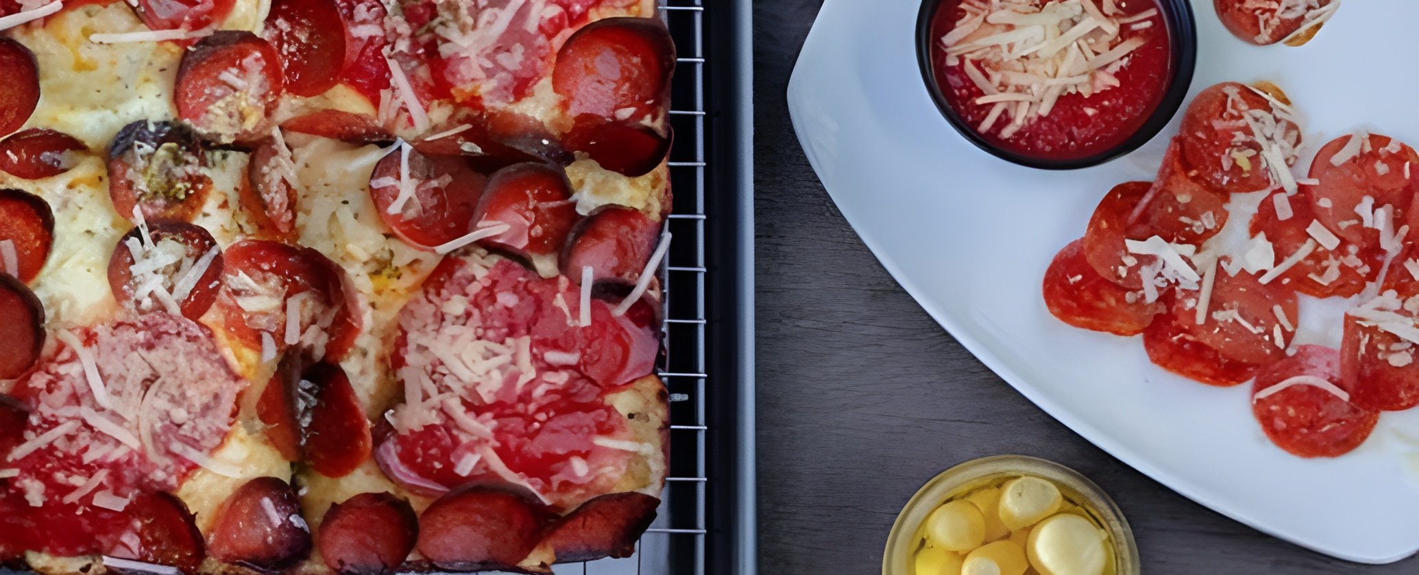 8Mile Detroit Style Pizza (DT Yorkville) 8Mile Detroit Style Pizza 披萨 ...