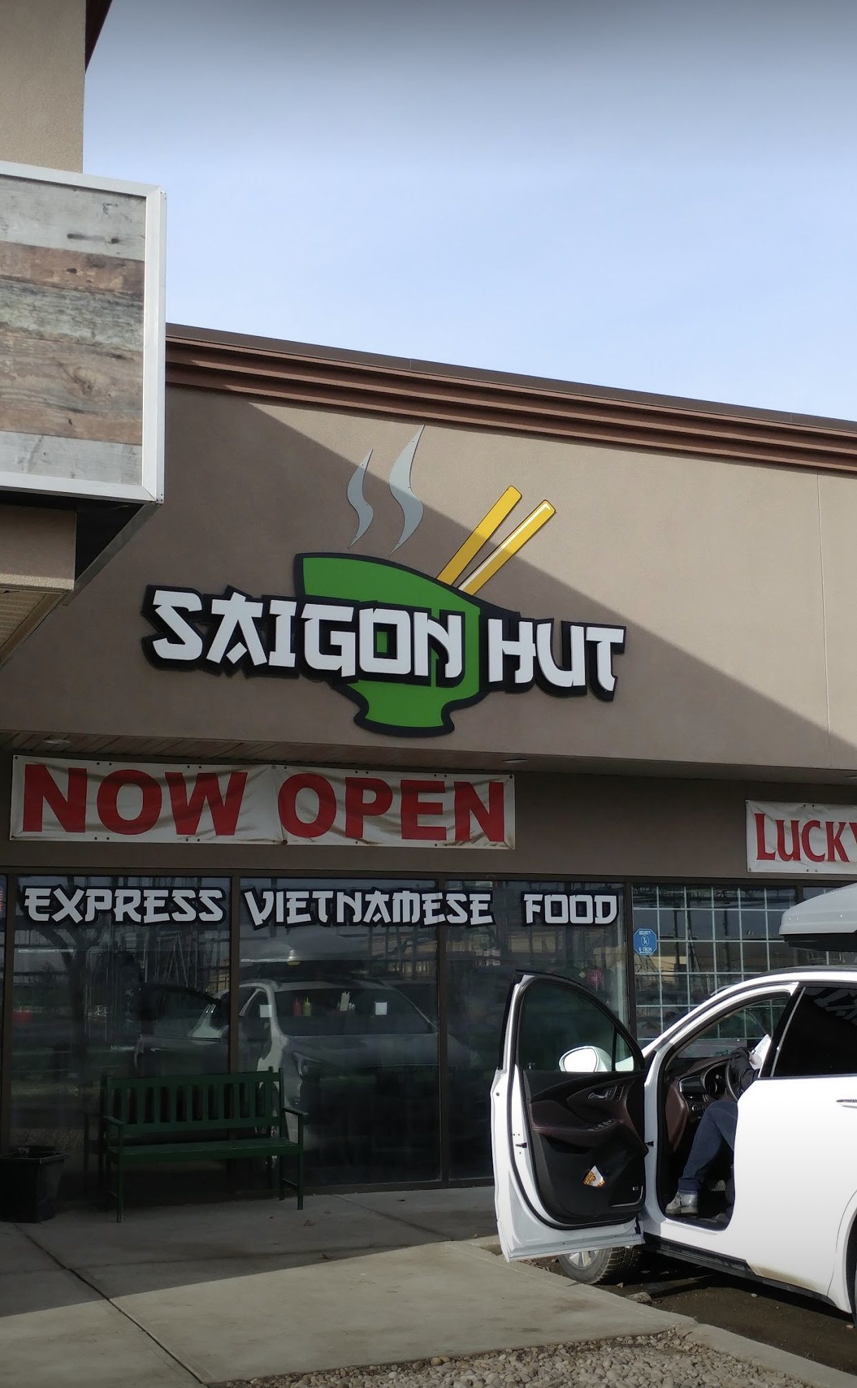 Saigon Hut 西贡小屋 Delivery【Menu & Prices & Promotion】| Edmonton AB ...