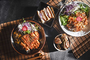 ILZA JAPANESE CAFE Delivery & Takeout | Menu & Review | Melbourne VIC ...