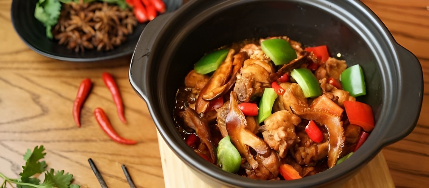 Yang's Braised Chicken Rice (Richmond) 杨铭宇黄焖鸡米饭 (Richmond) Delivery ...